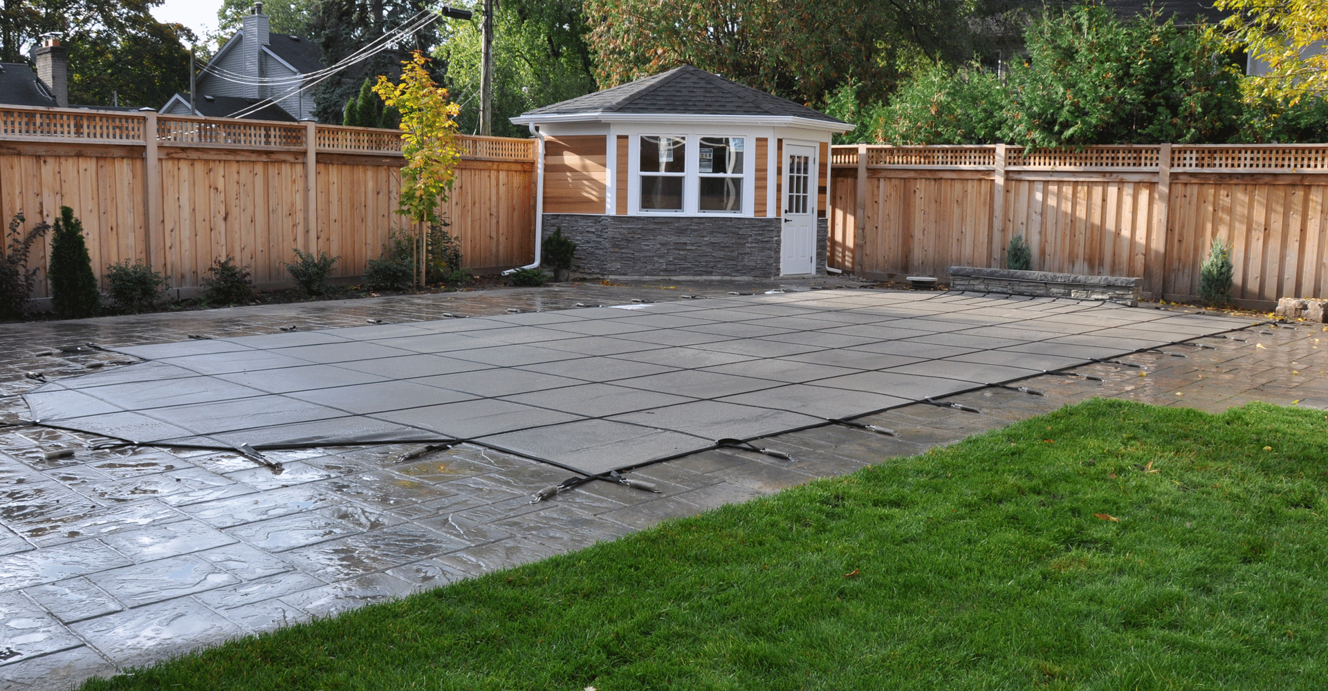 Safety Cover - Pioneer Family Pools