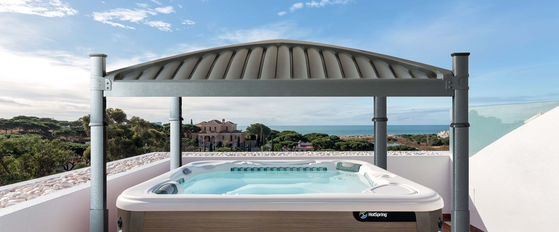 Covana - Automated Hot Tub Cover - Pioneer Family Pools